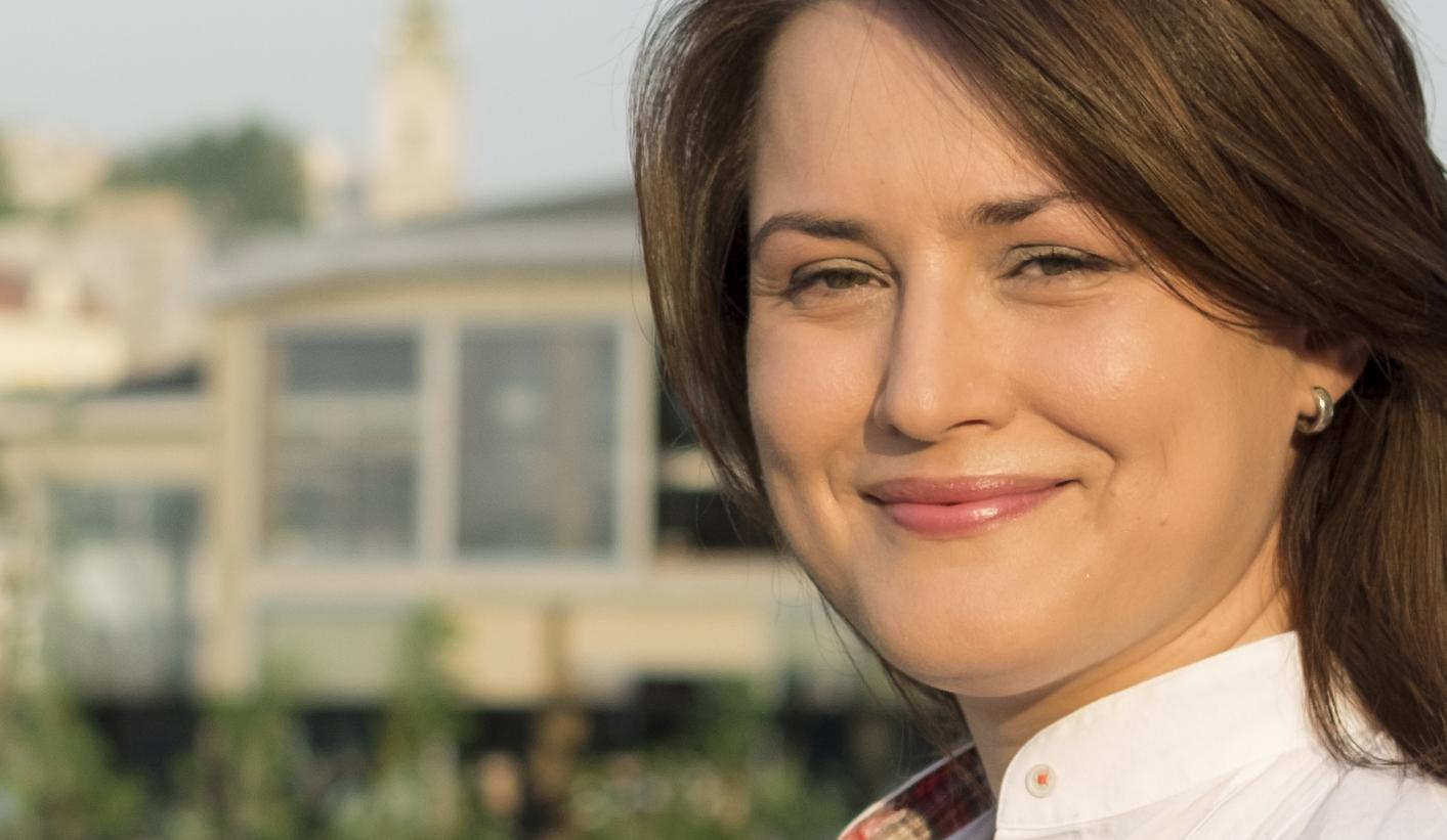 Omiljeni domaći: Monja Jović / „Kako su se voleli Romeo i Julija?“ - FCS